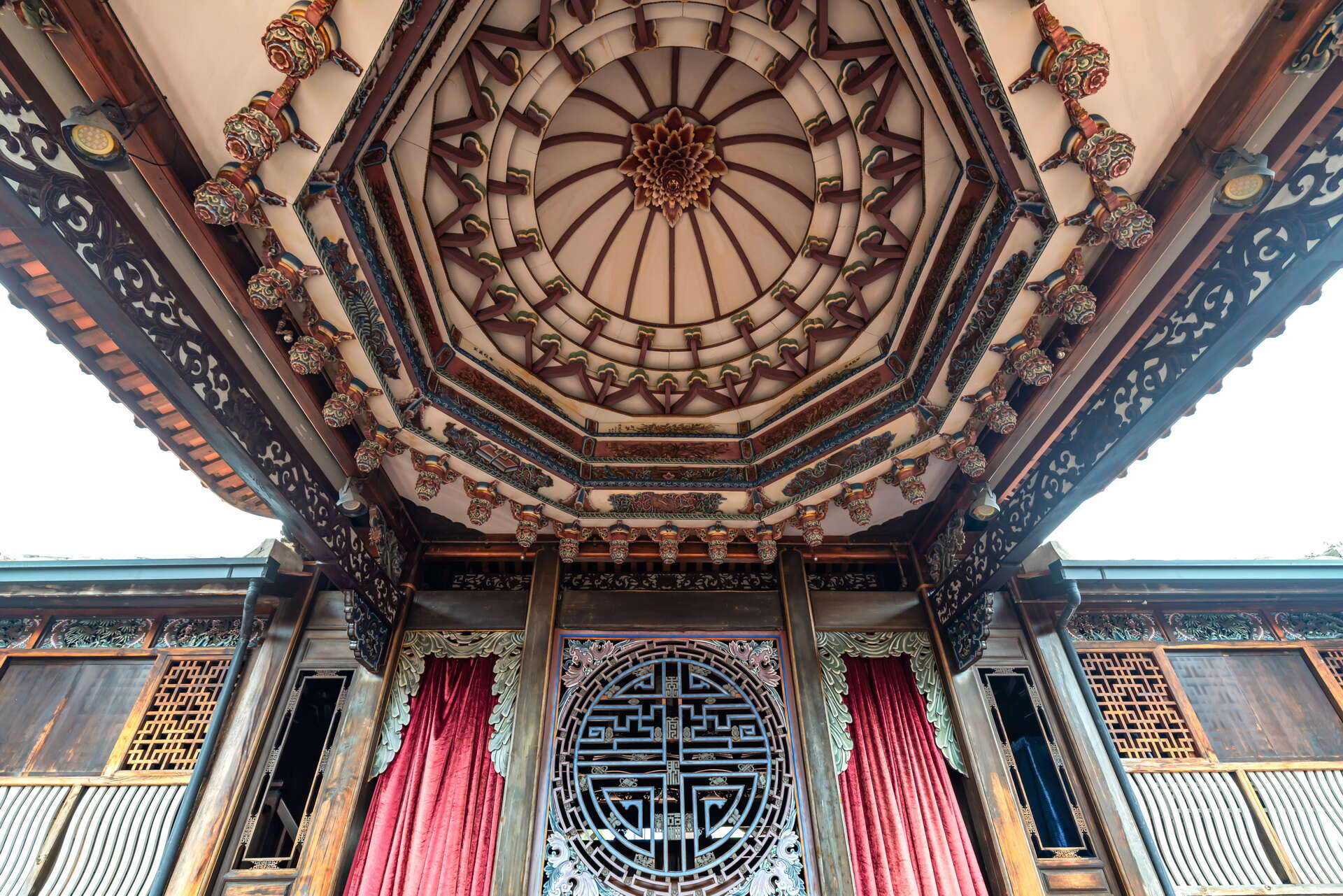 Wufeng Lin Family Mansion and Garden－Tri-Mountain National Scenic Area ...